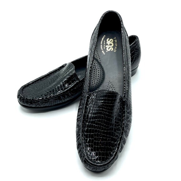 SAS | Shoes | Sas Croc Pattern Patent Leather Loafer | Poshmark